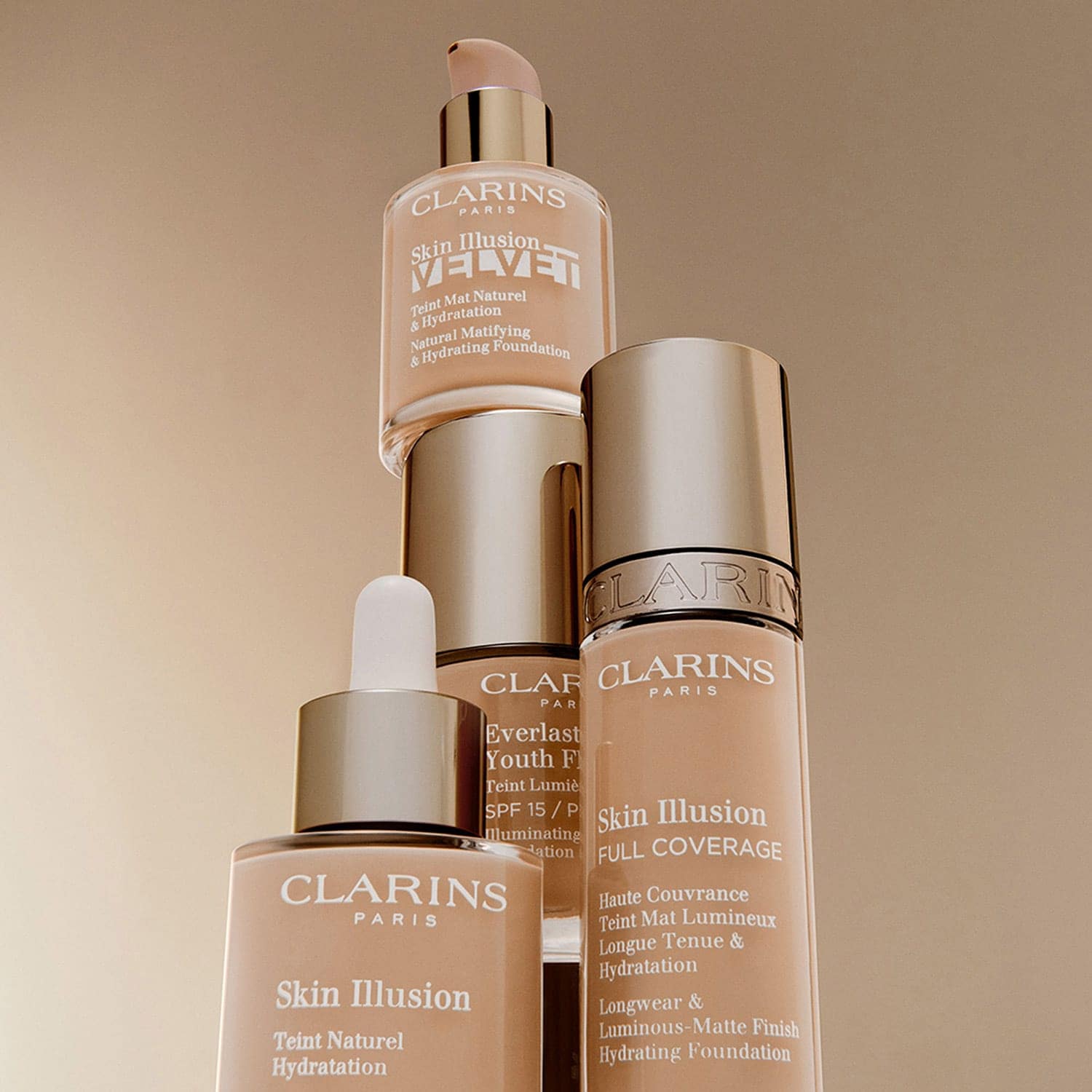Skin Illusion FULL COVERAGE - Base de maquillaje de Clarins ≡ SEPHORA