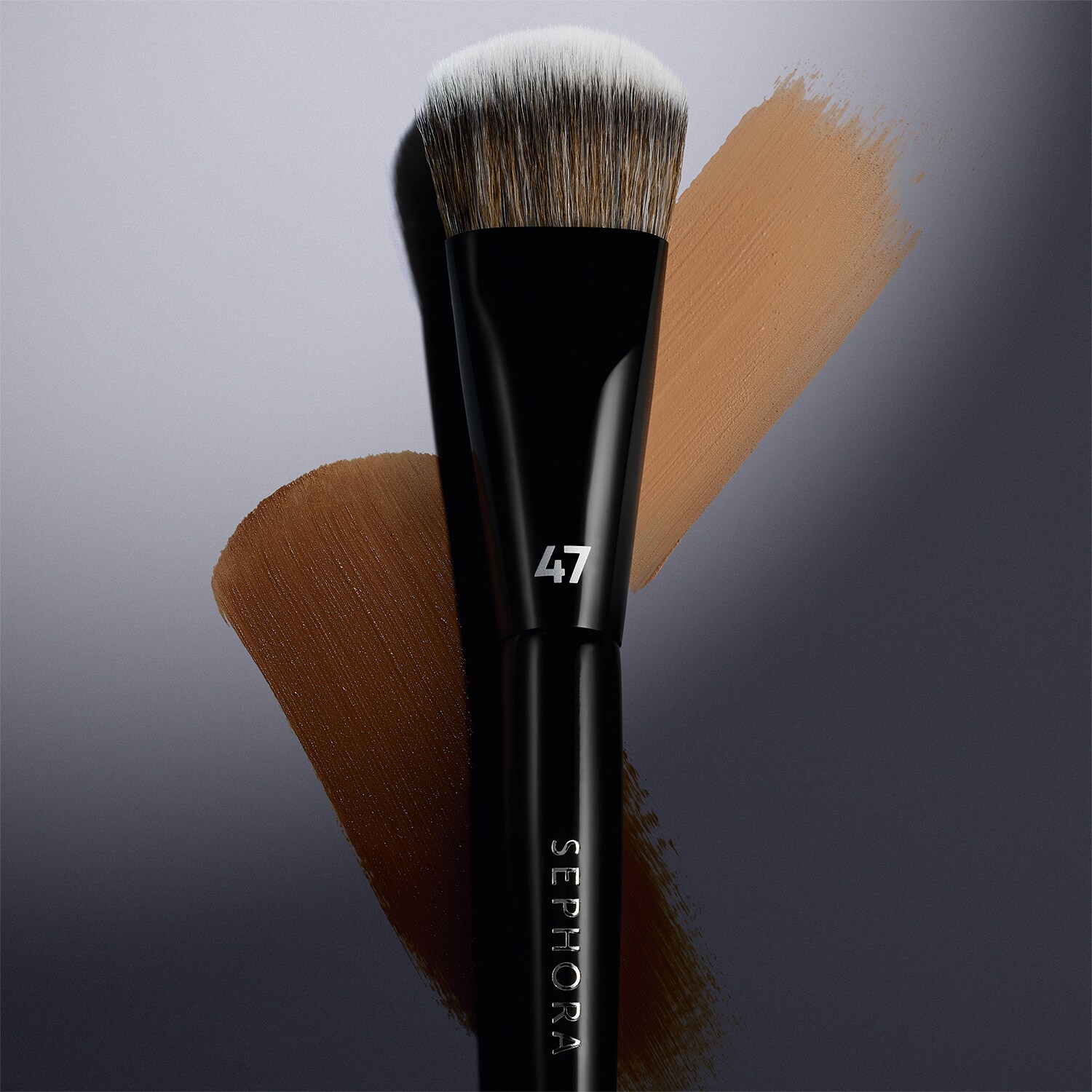 Brocha para base de maquillaje profesional n.º 47 de Sephora Collection ...